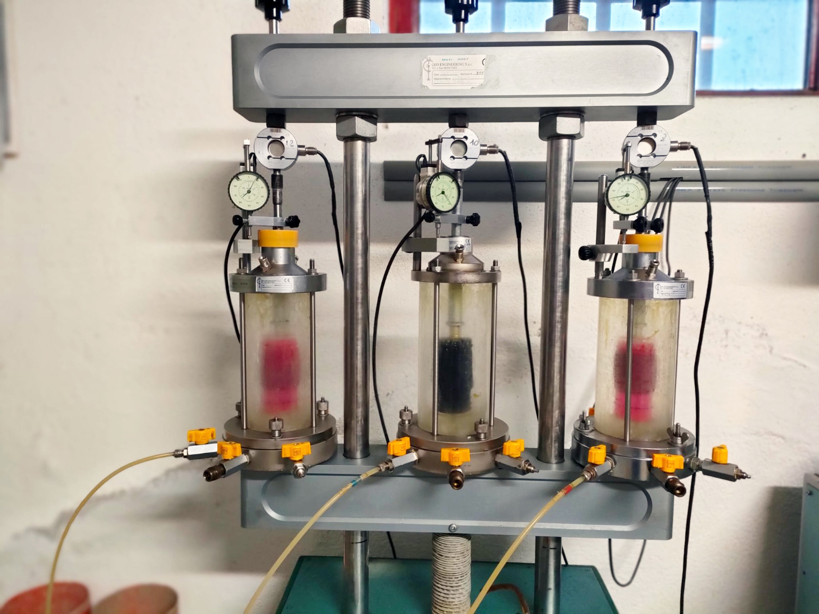 Prove di laboratorio | IPG - Istituto Prove Geotecniche